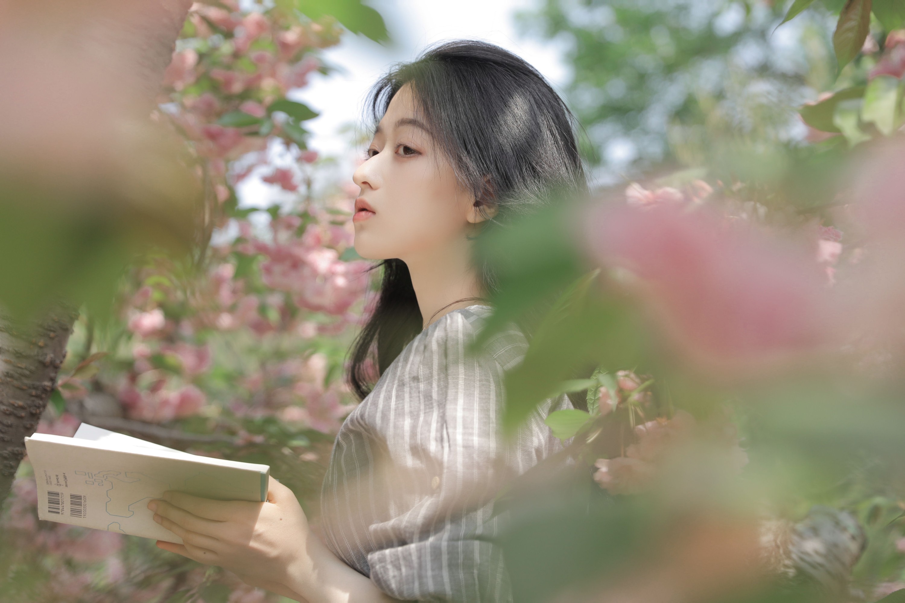 徐嘉悦 – 《落花有时》[24P]-66COS