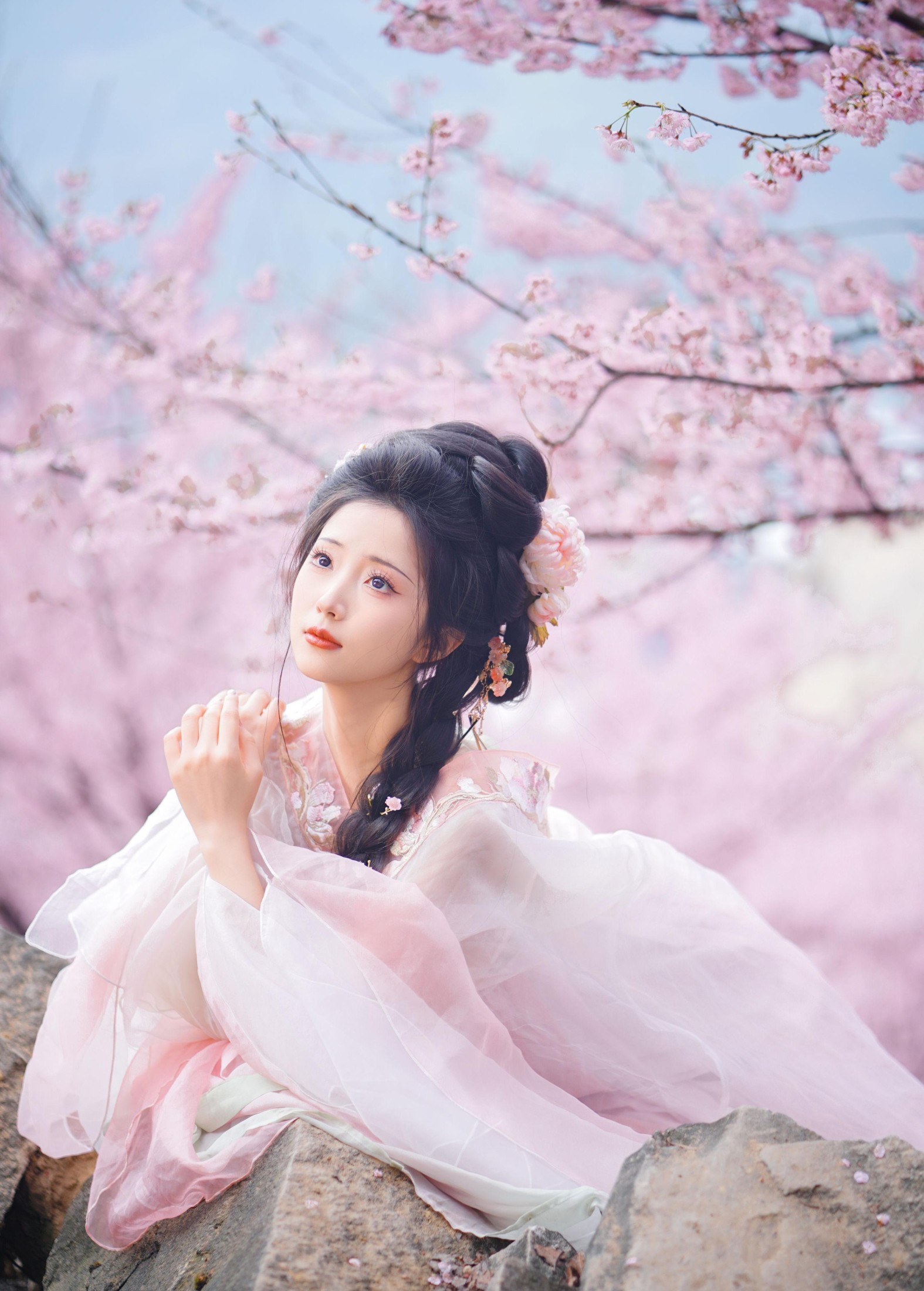 兔牙w – 《春日樱》[19P]-66COS